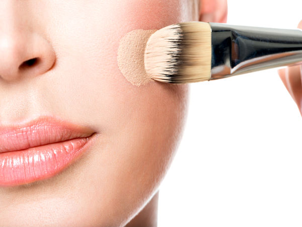 How To Make Your Own Foundation At Home For Gorgeous Looking Face Boldsky