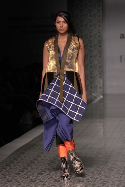 Amit Aggarwal Fashion Designer | Amit Aggarwal Designer Collection ...