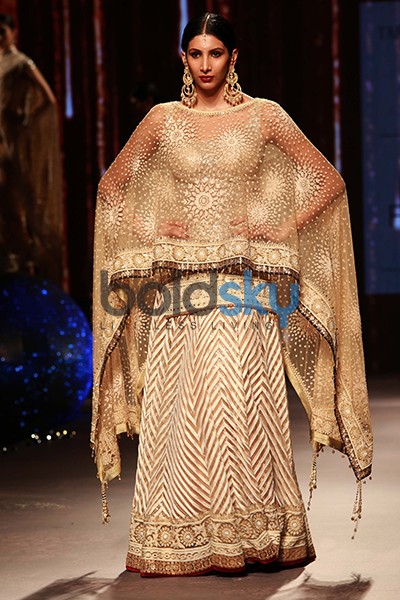 Tarun Tahiliani Fashion Designer | Tarun Tahiliani Designer Collection ...