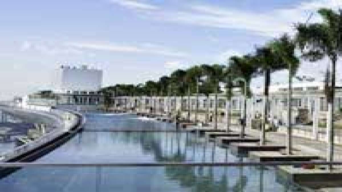 Cool Swimming Pools For A Summer Dive! - Boldsky.com