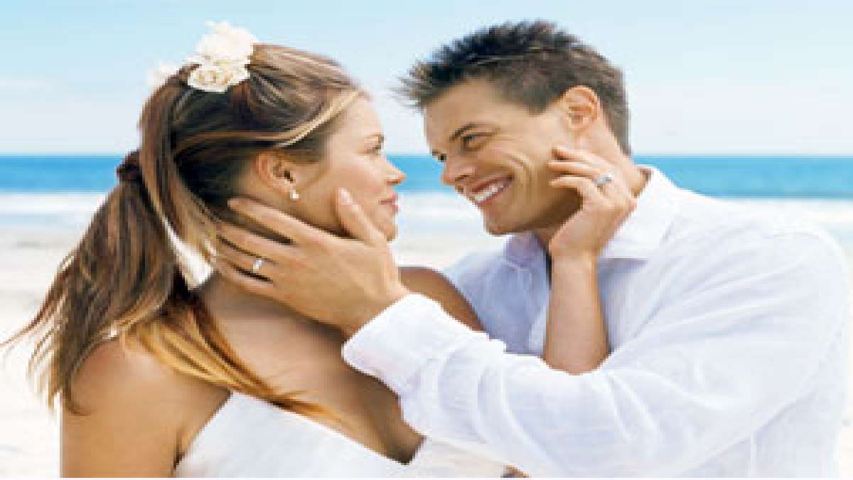 Ways To Make Your Wife Happy - Boldsky.com