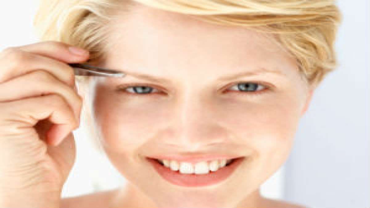 Shaping Eyebrows At Home: 5 Thumb Rules - Boldsky.com