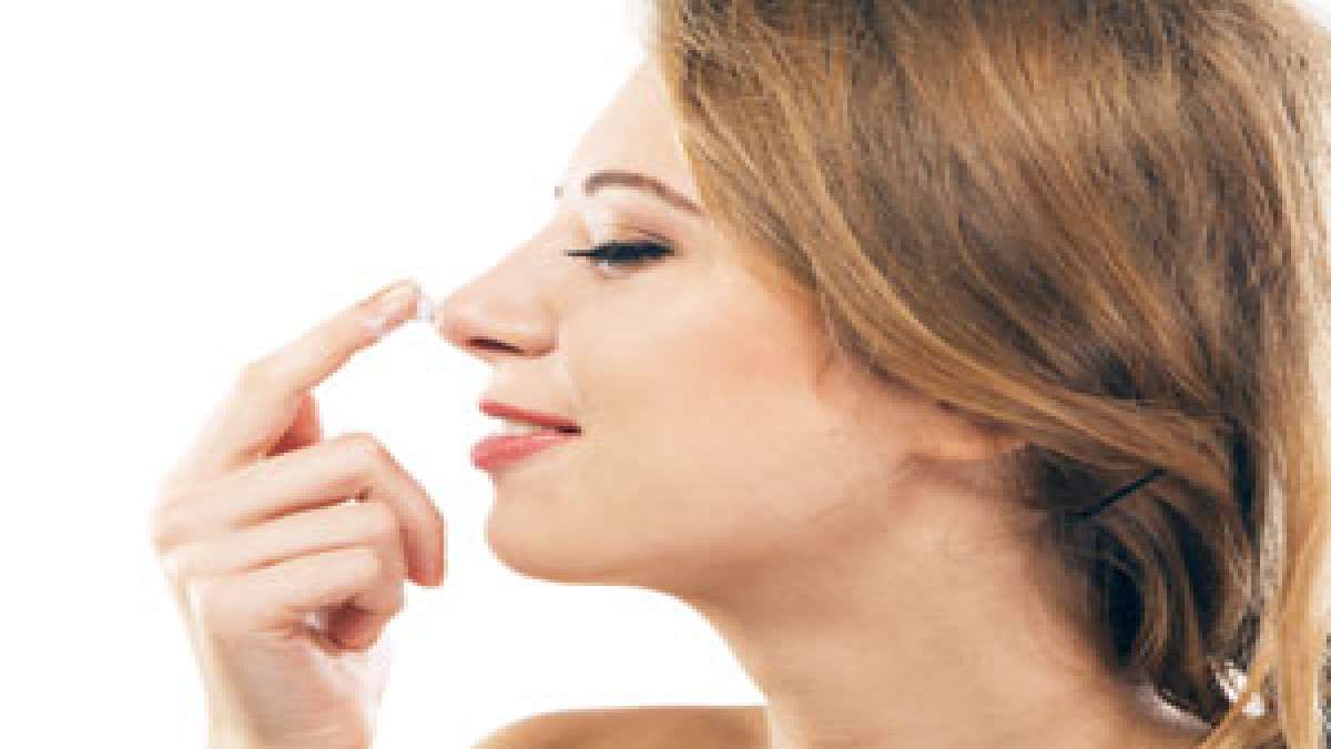 Basic Makeup For Every Nose Shape - Boldsky.com