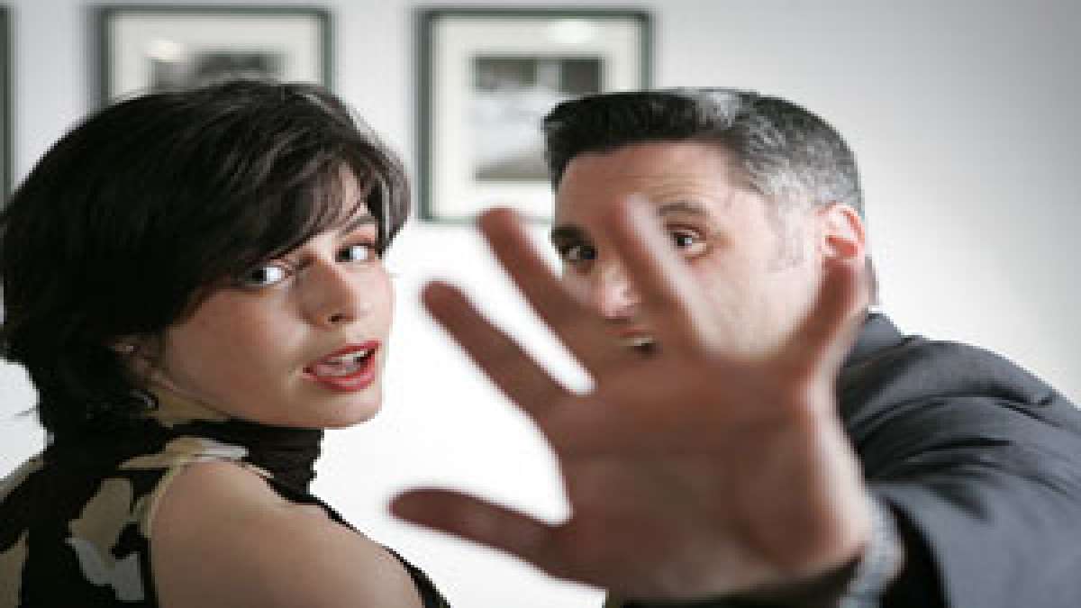 5 Reason Why Women Love Possessive Men - Boldsky.com