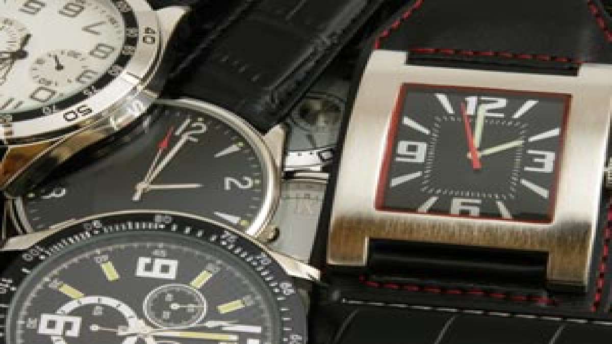 Watch Dials That Suit Your Wrist - Boldsky.com