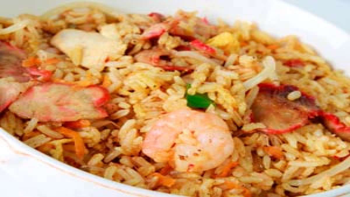 Mixed Fried Rice: A Chinese Cuisine - Boldsky.com