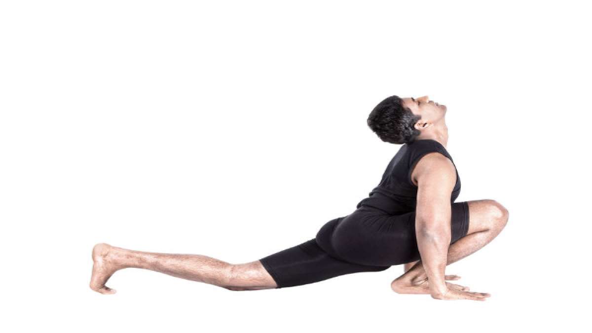 4 Best Yoga Poses For Men - Boldsky.com