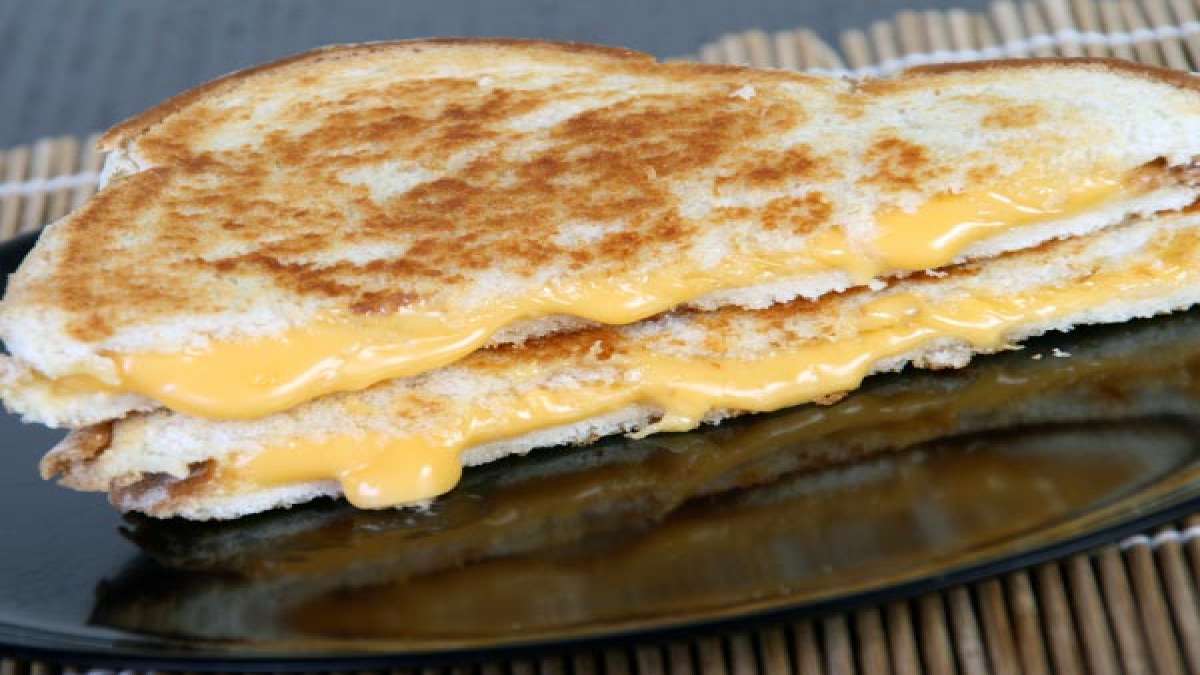 Chocolate Cheese Sandwich Recipe - Boldsky.com