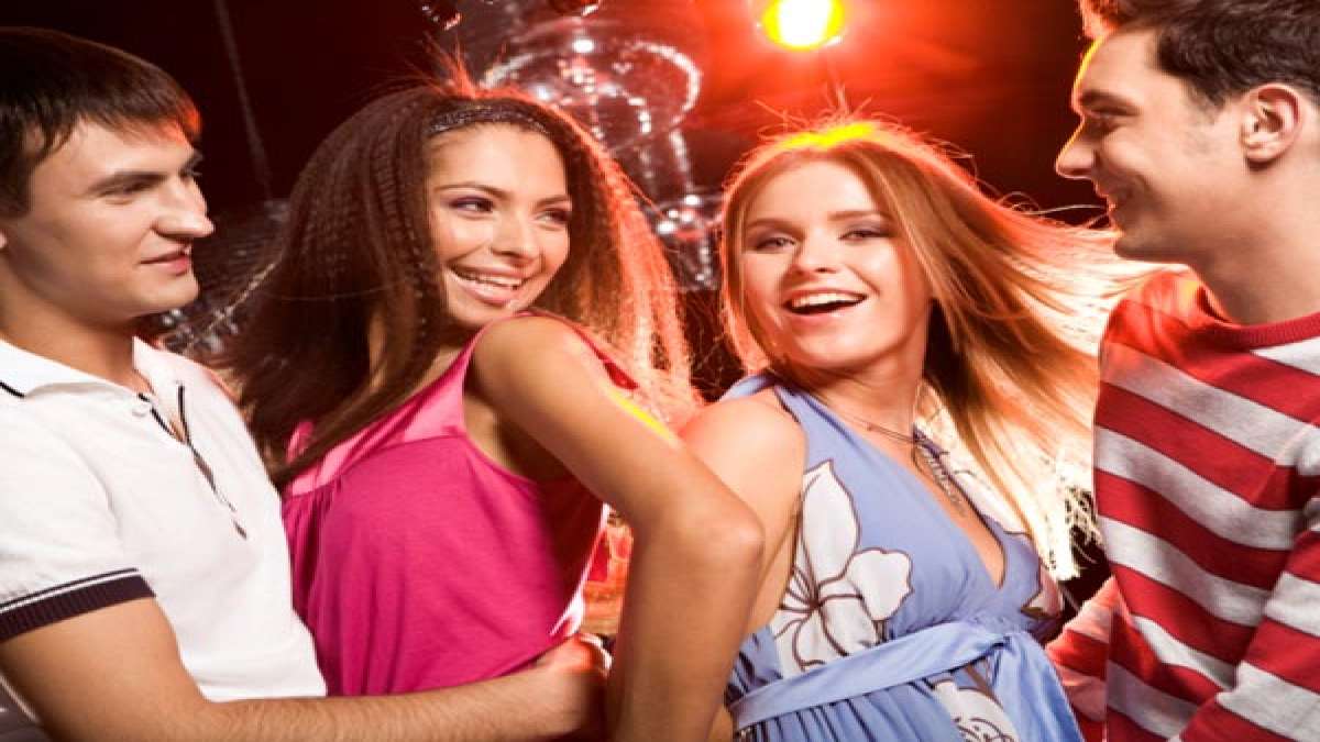 Why People Choose To Be Promiscuous? - Boldsky.com