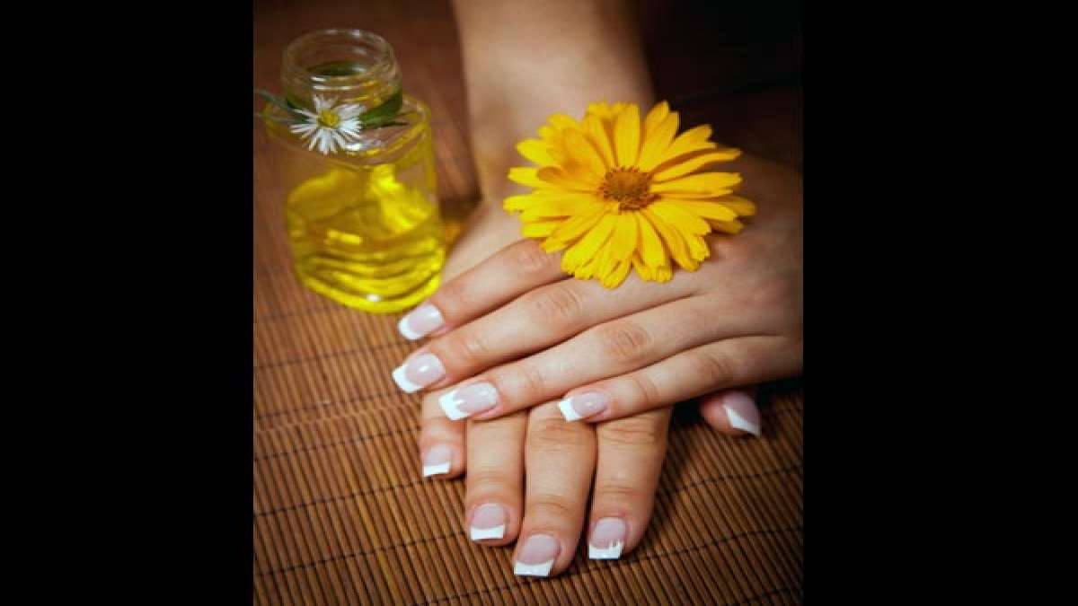 Home Remedies To Get Rid Of Rough Palms - Boldsky.com