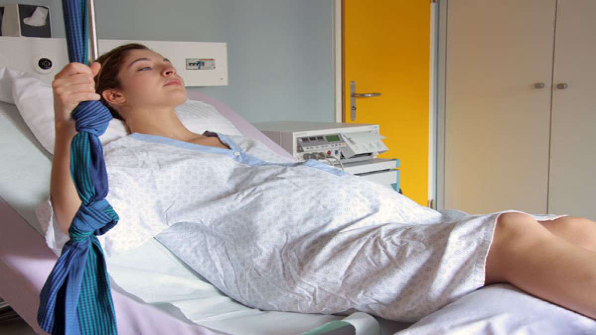 Why You Have Vaginal Pain After Delivery? - Boldsky.com