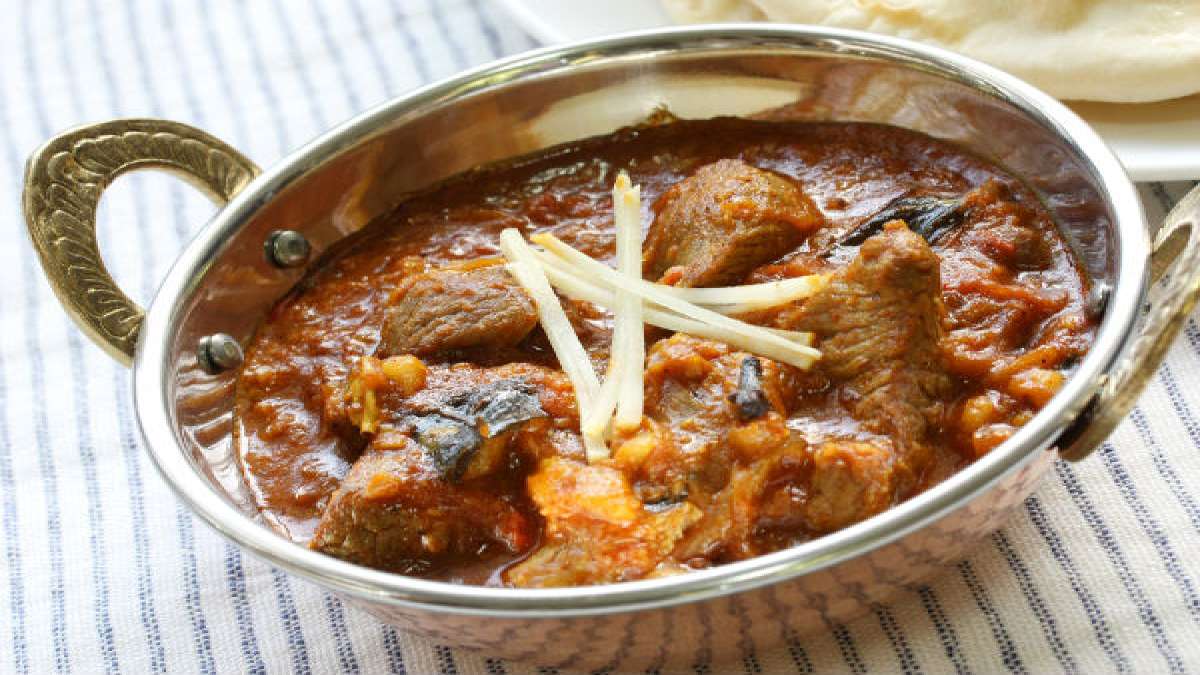 Achari Gosht: Spicy Mutton Recipe - Boldsky.com
