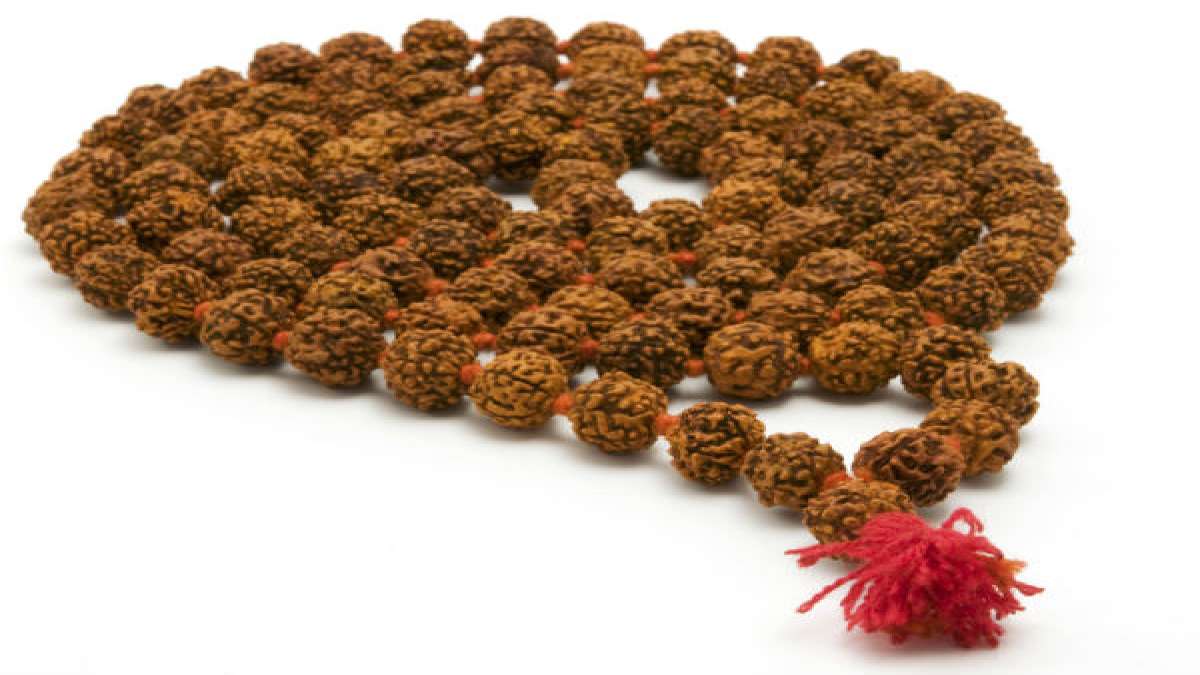 Rudraksha Benefits In Hinduism - Boldsky.com