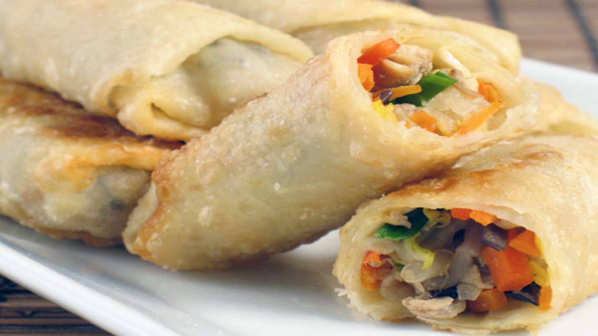 Poha Rolls Recipe For Breakfast - Boldsky.com