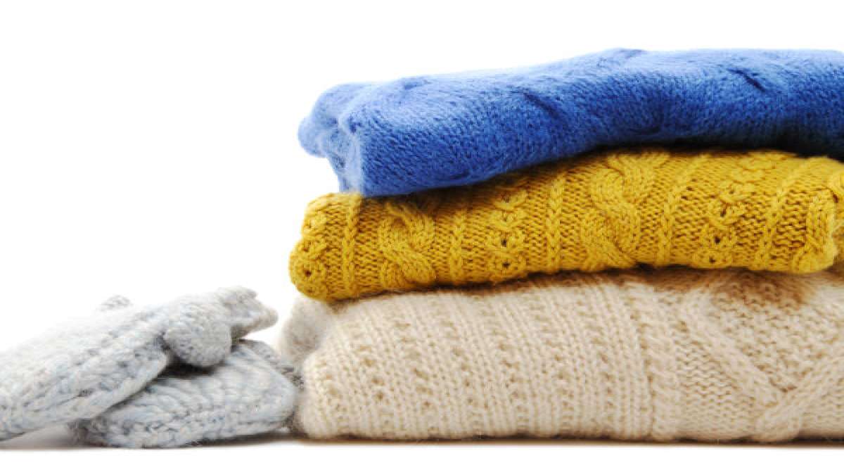 Washing Woolen Clothes To Perfection - Boldsky.com
