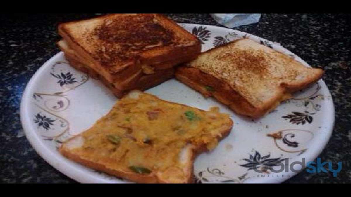 Aloo Bread Toast: Breakfast Recipe - Boldsky.com