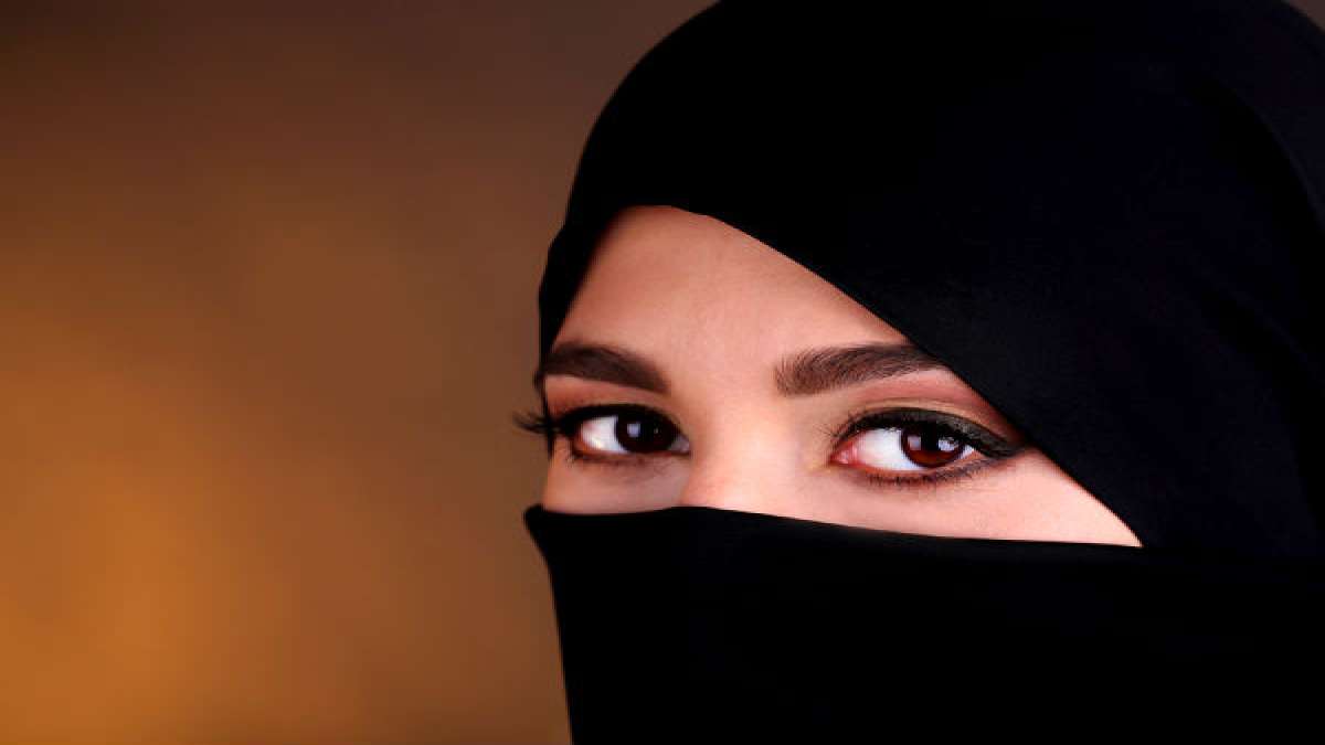 Why Muslim Women Observe Purdah? - Boldsky.com