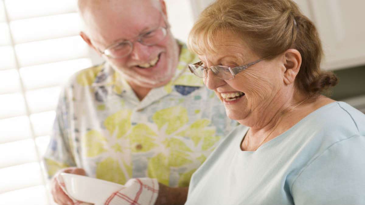 5 Important Lessons To Learn From Old People - Boldsky.com