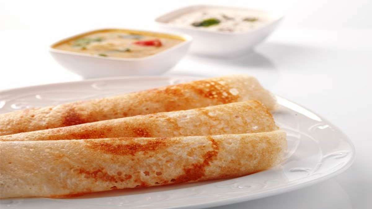 Finger-licking Schezwan Onion Dosa Recipe - Boldsky.com