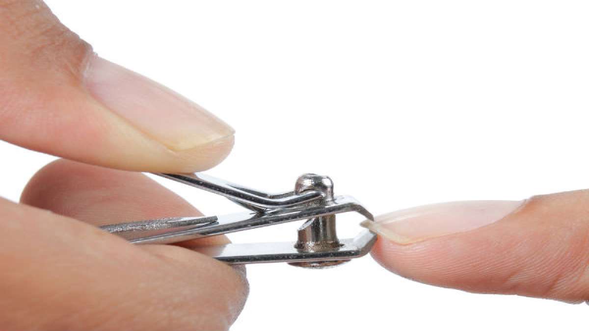 Health Benefits Of Cutting Nails - Boldsky.com