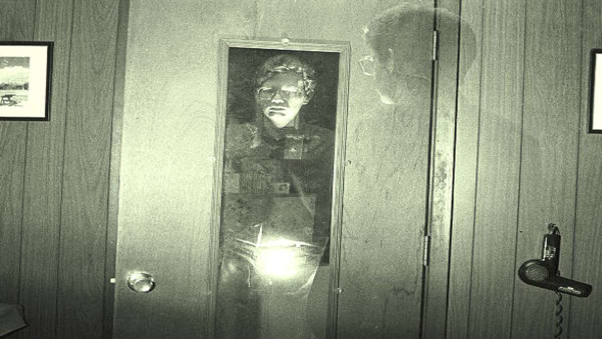 7 Signs You Have Seen A Ghost - Boldsky.com