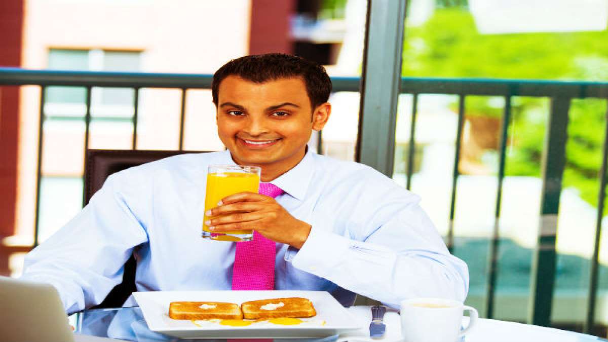 10 Reasons Why You Should Eat Breakfast Everyday - Boldsky.com