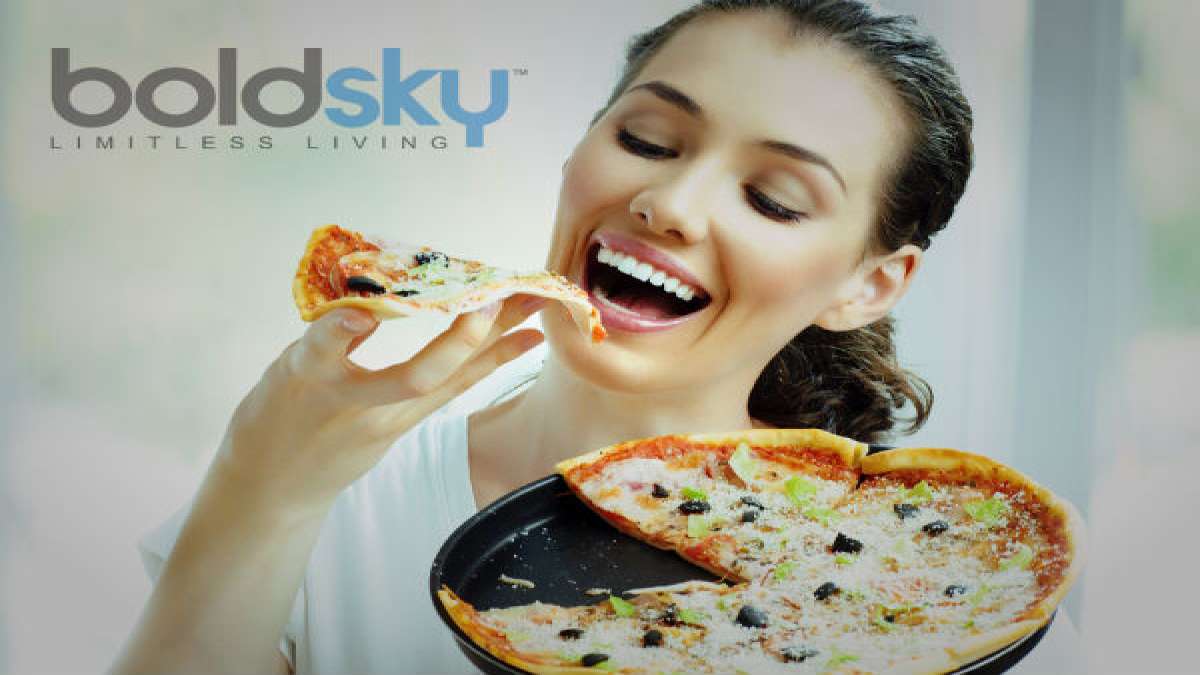 Watch Out For These Foods That Cause Acne! - Boldsky.com