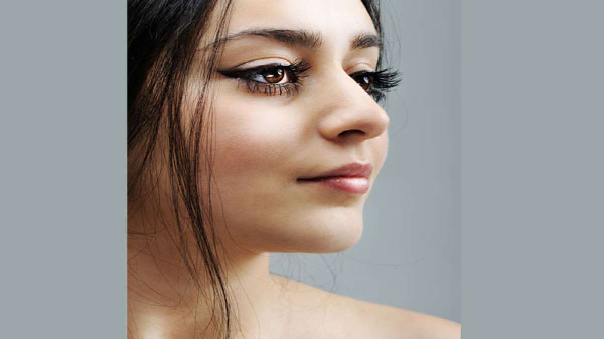 Get Sparkling Eyes Naturally - Boldsky.com