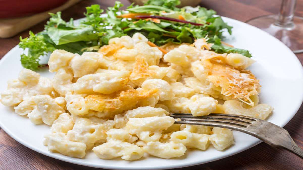 Classic Chicken & Cheese Pasta Recipe - Boldsky.com