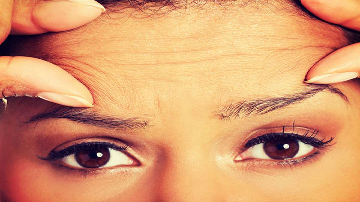 Time To Set Your Forehead Wrinkle Free With Home Remedies - Boldsky.com