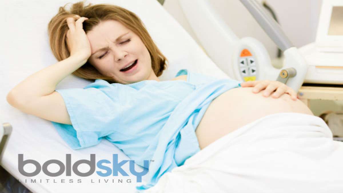 Problems That Massively Affect Women During Labour - Boldsky.com