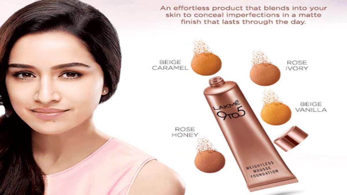 Three Quick Steps For A Weightless Makeup! - Boldsky.com