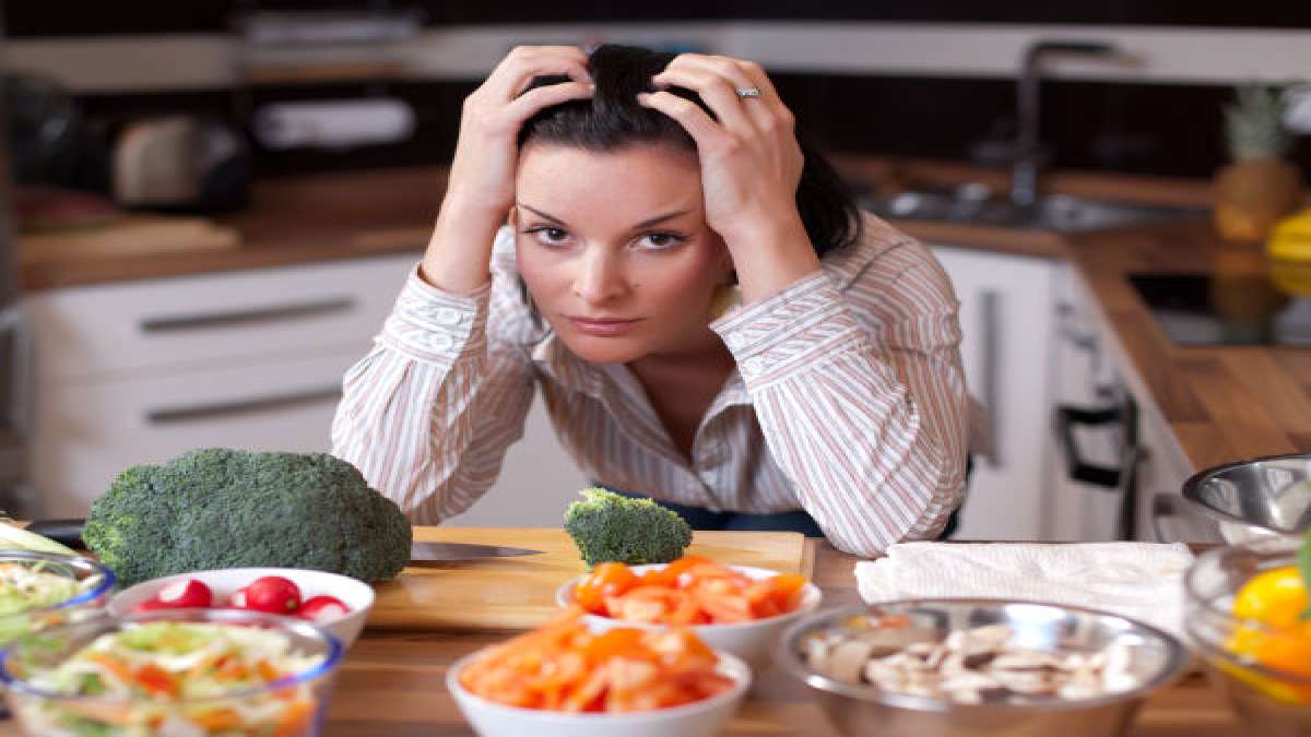 Disadvantages Of Extreme Dieting - Boldsky.com