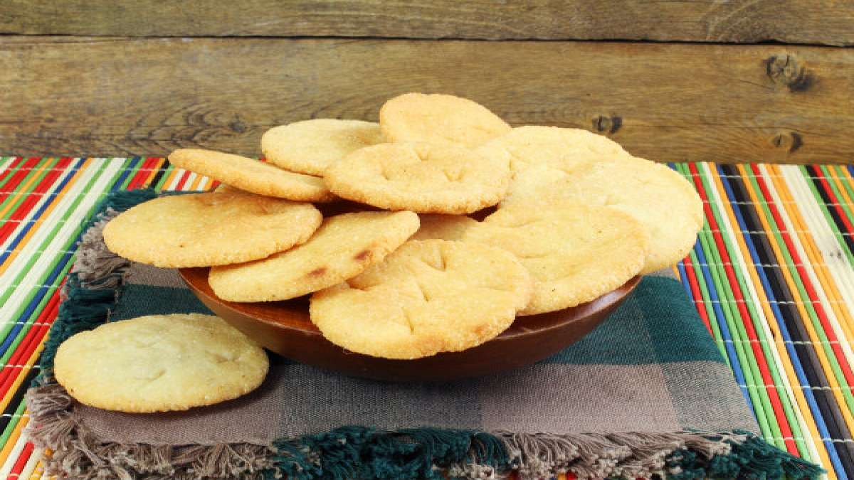 Delicious Milk Poli Sweet For Janmashtami - Boldsky.com