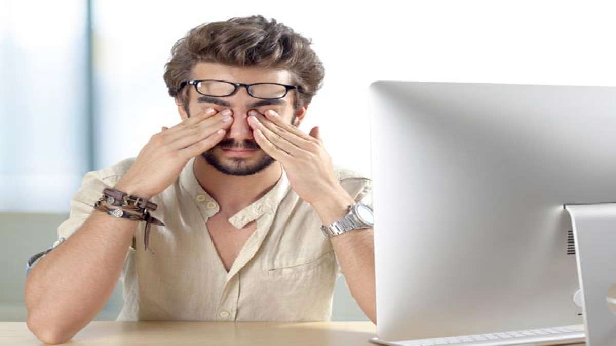 Ways To Reduce Eye Strain - Boldsky.com