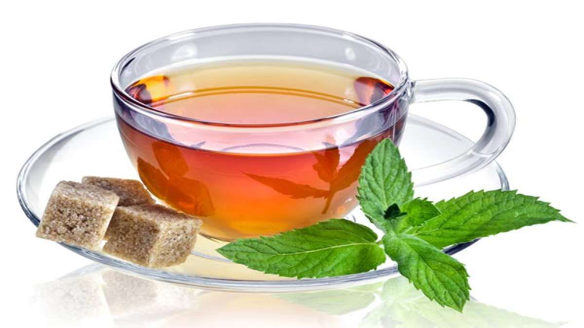 Surprising Health Benefits Of Drinking Tulsi Tea - Boldsky.com