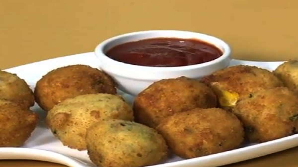 Simple Snack Recipe: Corn And Rice Ball - Boldsky.com