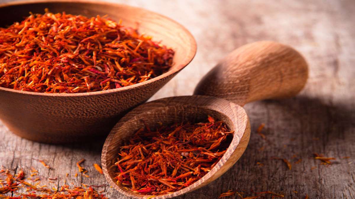 Different Kesar Packs For All Types Of Skin - Boldsky.com