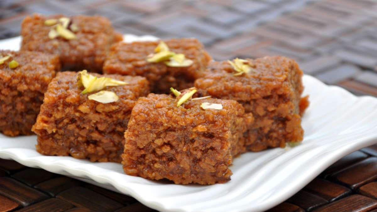 Anjeer Barfi For Ramzan - Boldsky.com