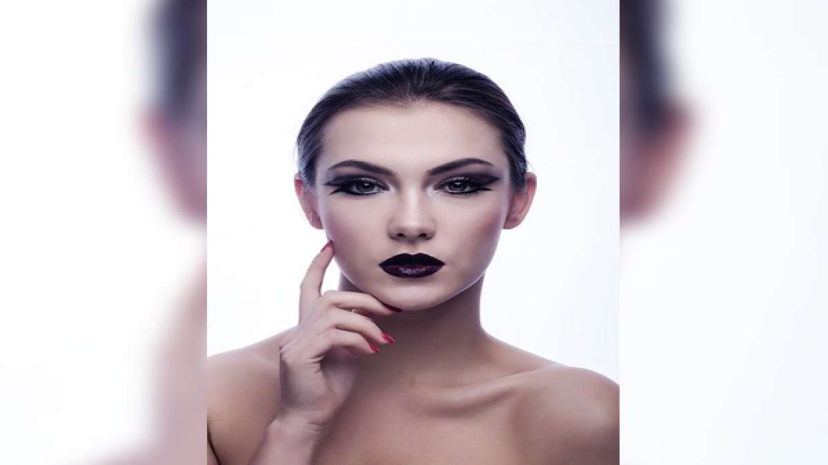 Make Your Face Look Thin With These Make-up Tips - Boldsky.com