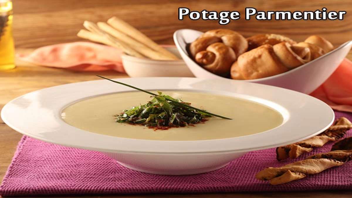 Potage Parmentier Recipe: Classic French Potato And Leek Soup - Boldsky.com