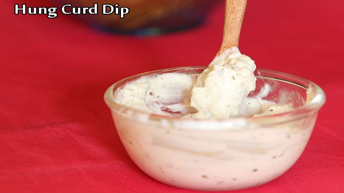 Hung Curd Dip Recipe: How To Prepare Hung Curd & Garlic Dip - Boldsky.com