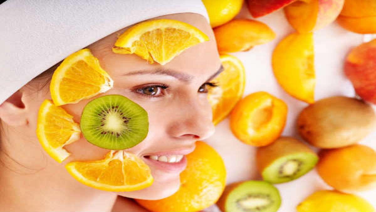 Wonderful DIY Fruit Face Masks For Combination Skin - Boldsky.com