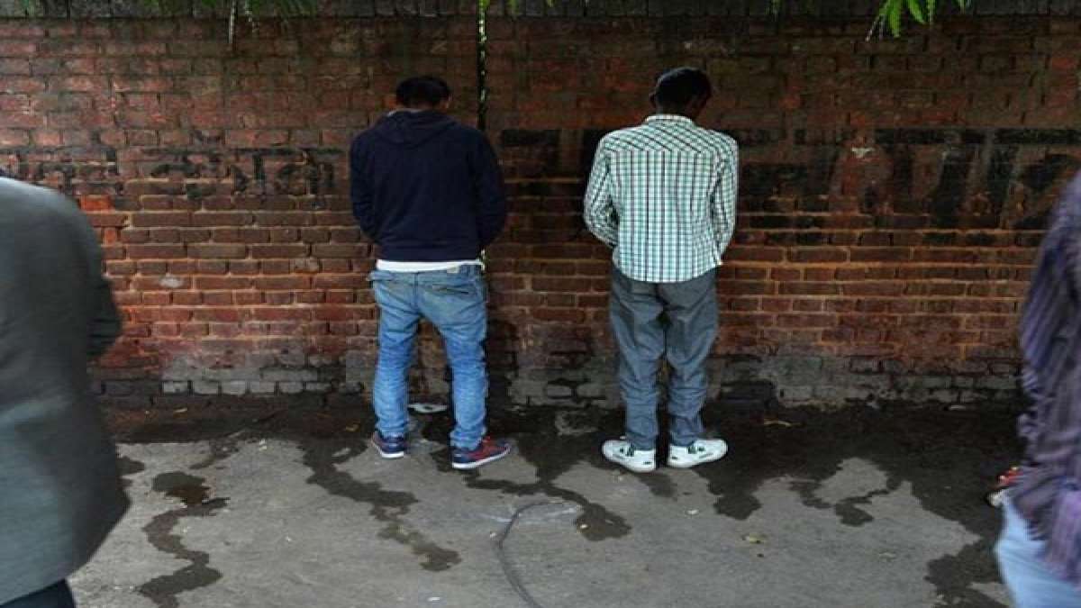 Bizarre Practices In The World That Can Leave You Shocked! - Boldsky.com