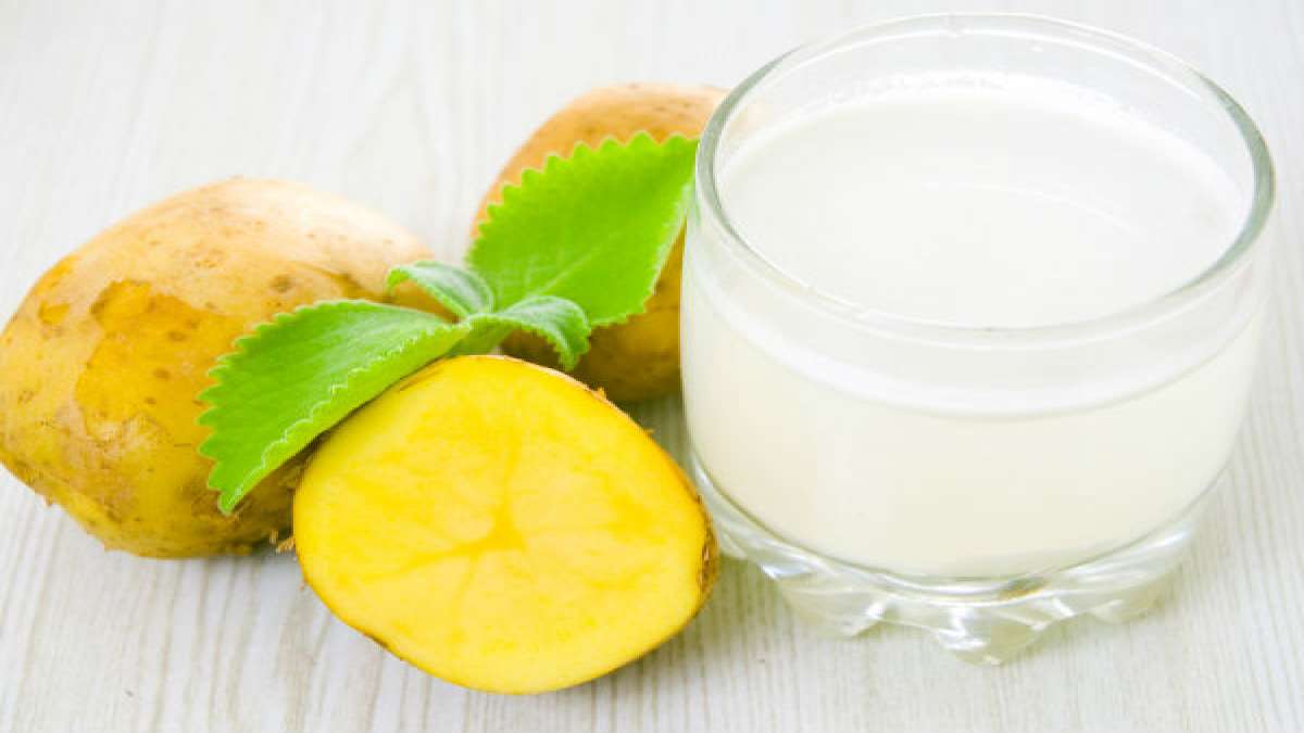 Potato Juice Hacks For Beautiful Skin - Boldsky.com