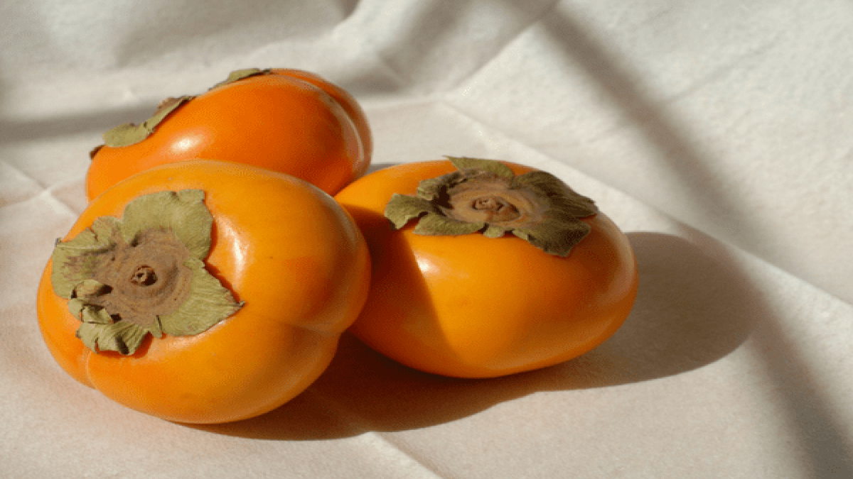 Do You Know These 11 Health Benefits Of The Persimmon Fruit? - Boldsky.com