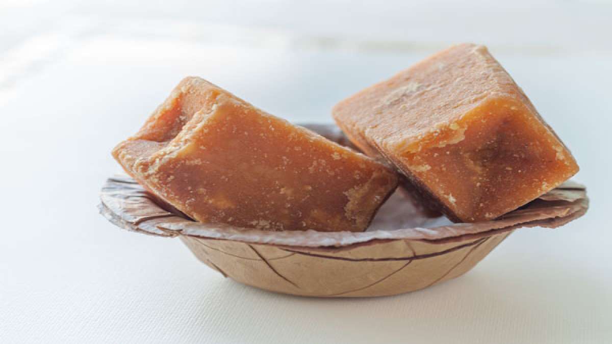 13 Awesome Health Benefits Of Jaggery You Didn't Know - Boldsky.com