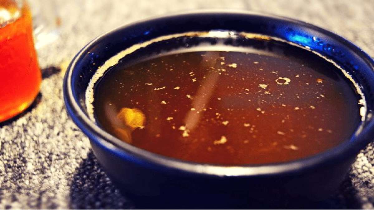 How To Cure Your Cough: Ginger, Honey And Lemon Home Remedy - Boldsky.com
