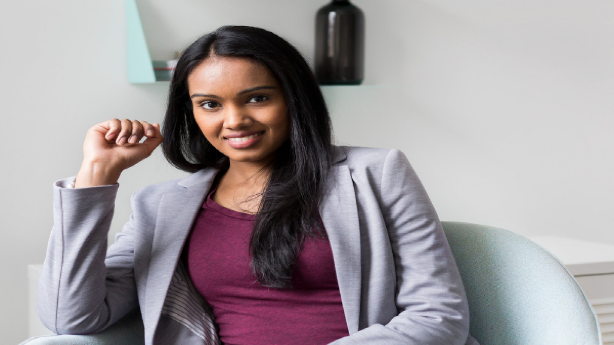 Job Interview Makeup Tutorial - Boldsky.com