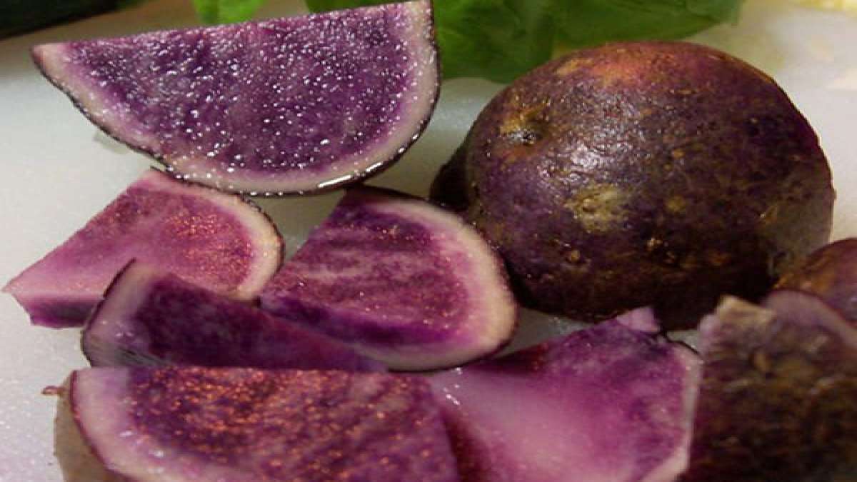Nutritional Health Benefits And Ways To Eat Purple Potatoes - Boldsky.com